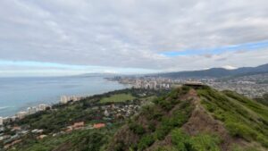 Diamond Head Ultimate Guide: Best Ways to Get There, Trail Details ...